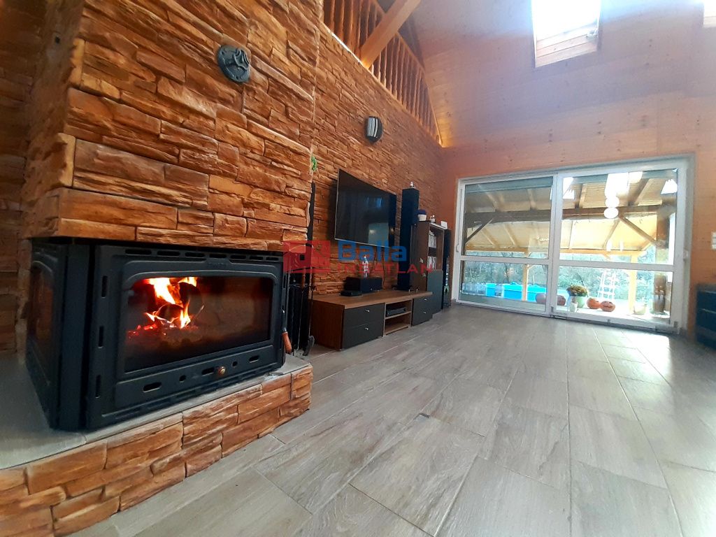 Eladó újszerű állapotú ház Vácduka (75447322) - megveszLAK.hu